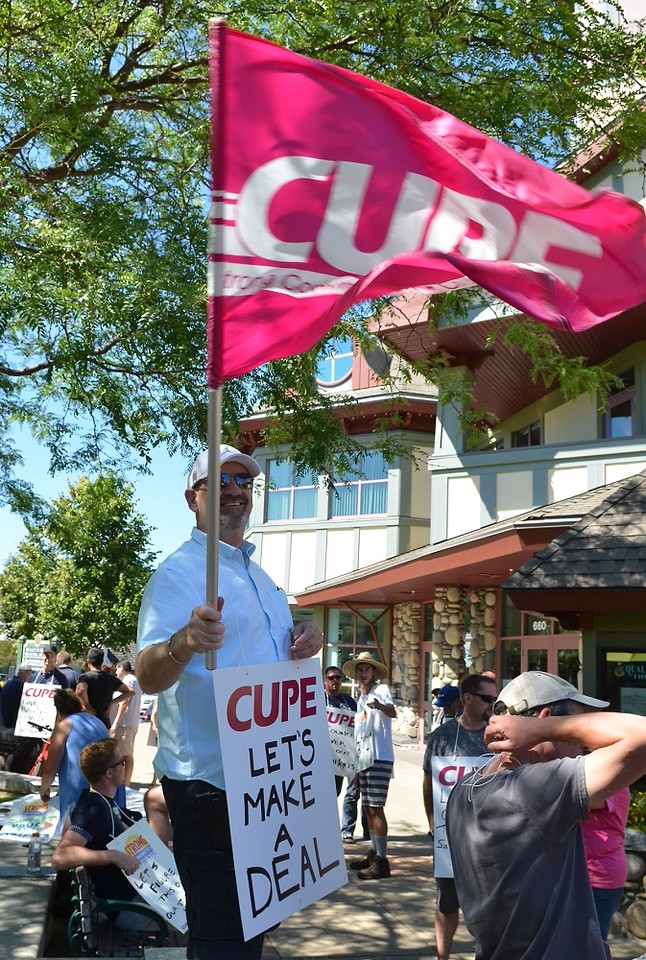 CUPE 401 Support Rally