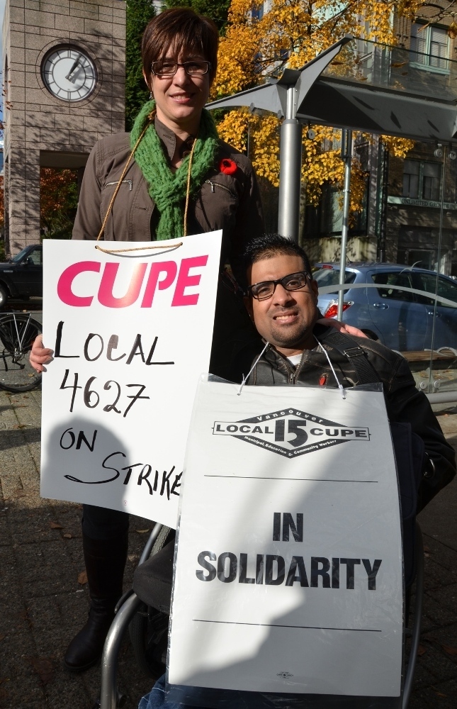 SFU 24 hour strike - Paul Moist visit Nov 7 2012