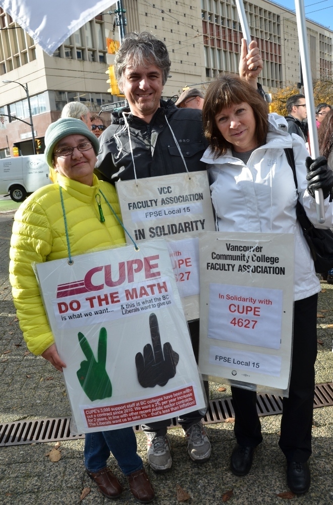 SFU 24 hour strike - Paul Moist visit Nov 7 2012