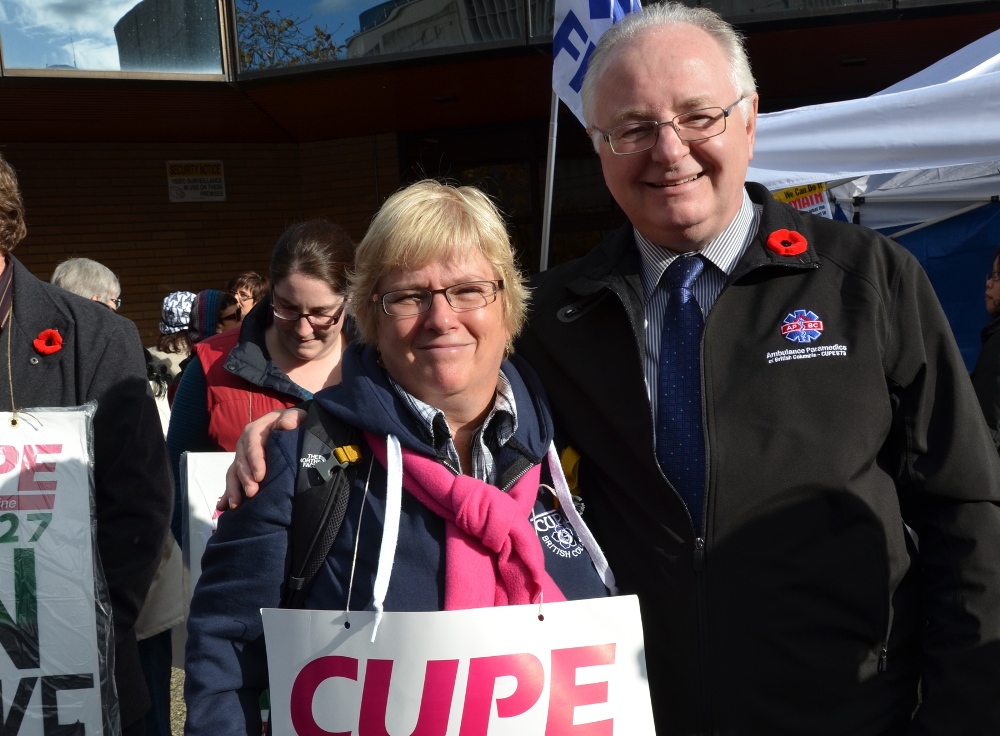 SFU 24 hour strike - Paul Moist visit Nov 7 2012