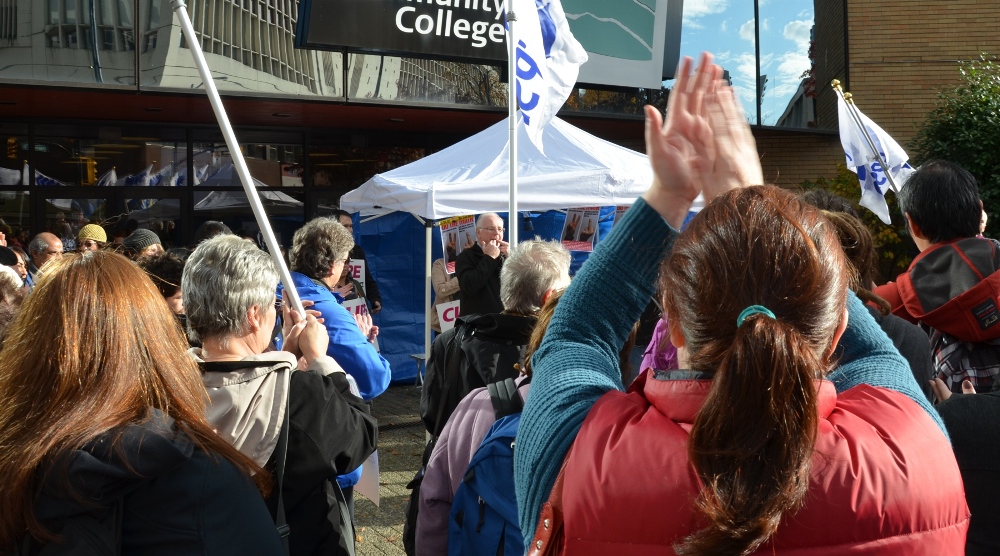 SFU 24 hour strike - Paul Moist visit Nov 7 2012